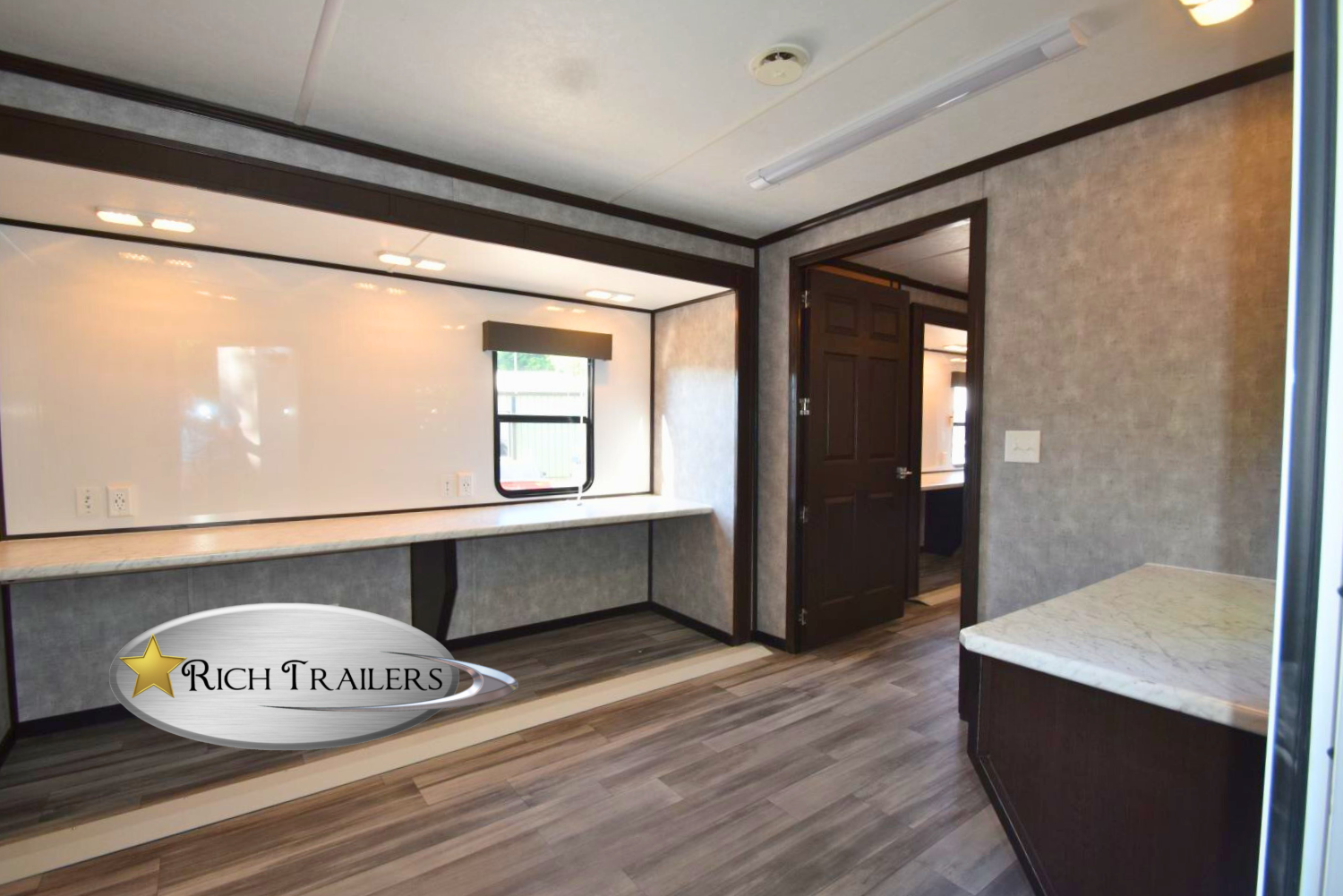 CC8530 Eight-Station Office Command Trailer - Rich Specialty Trailers